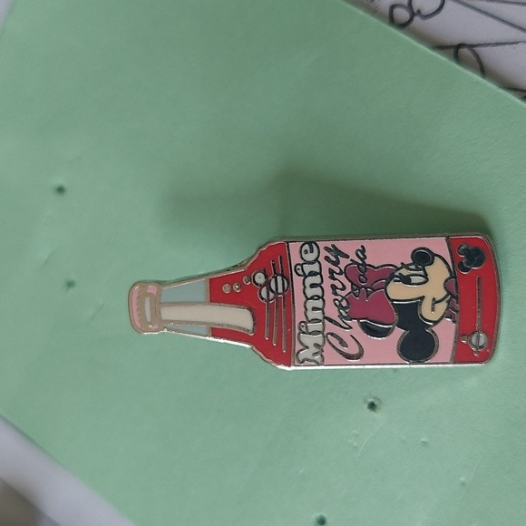 Disney | Jewelry | Disney Minnie Mouse Soda Pin | Poshmark